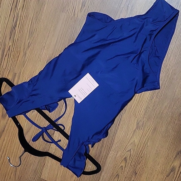 Quince | Swim | Quince Italian Ruffle Shoulder Swim Suit One Piece ...